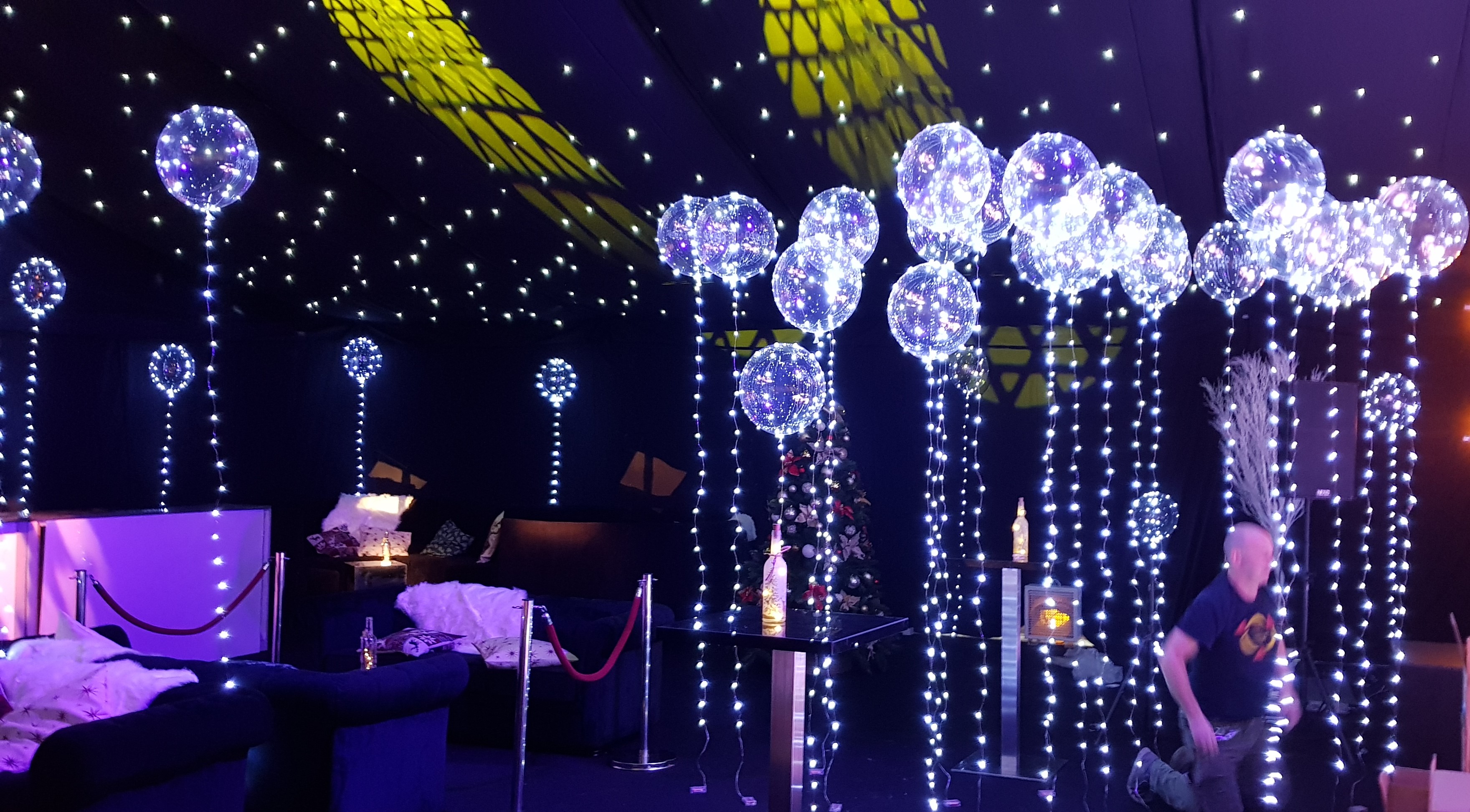 Large Scale Event Decorations | Magic Balloons